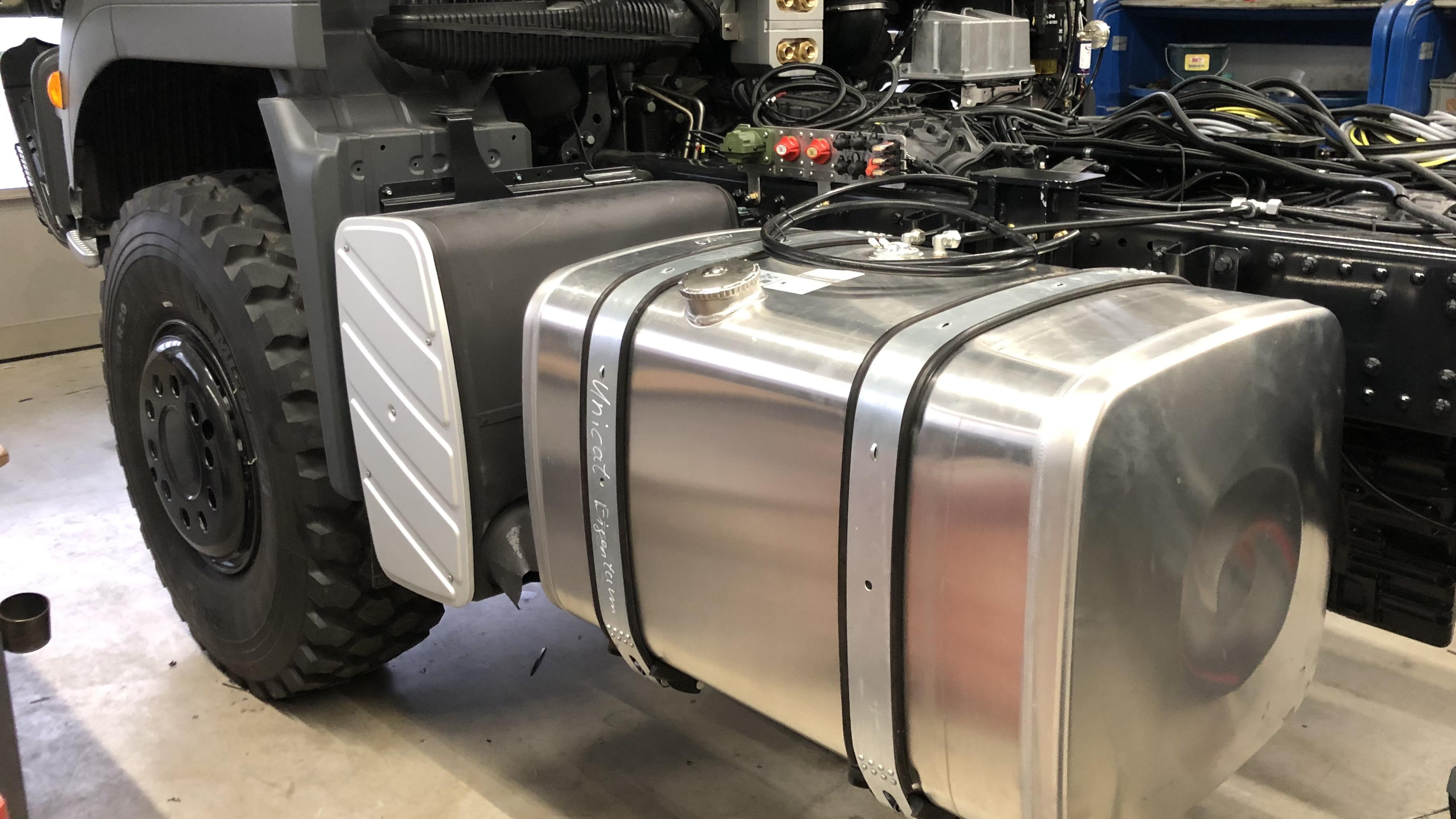 Engineering Chassis Modification 01 – Passion for Perfection